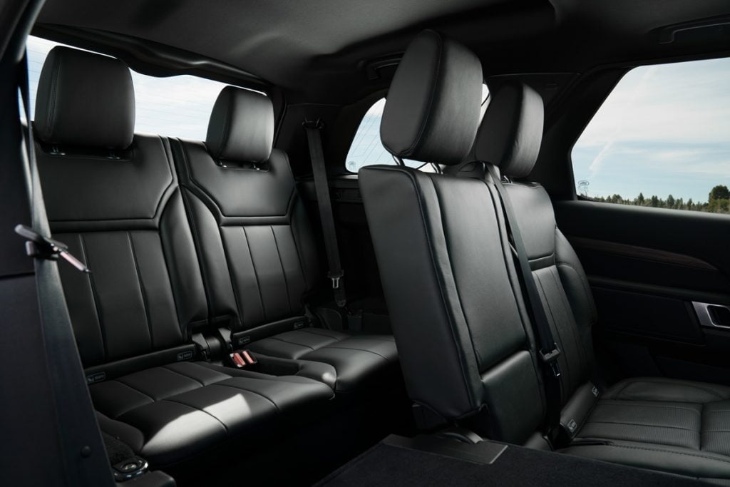 2018 Land Rover Discovery TD6 SE Review