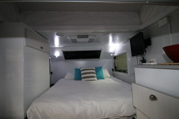 Modcon C3 Hybrid Camper