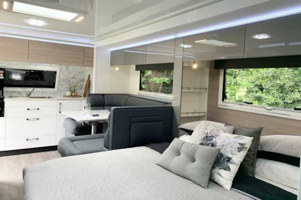 Avida Topaz Caravan - CV7054SL floorplan
