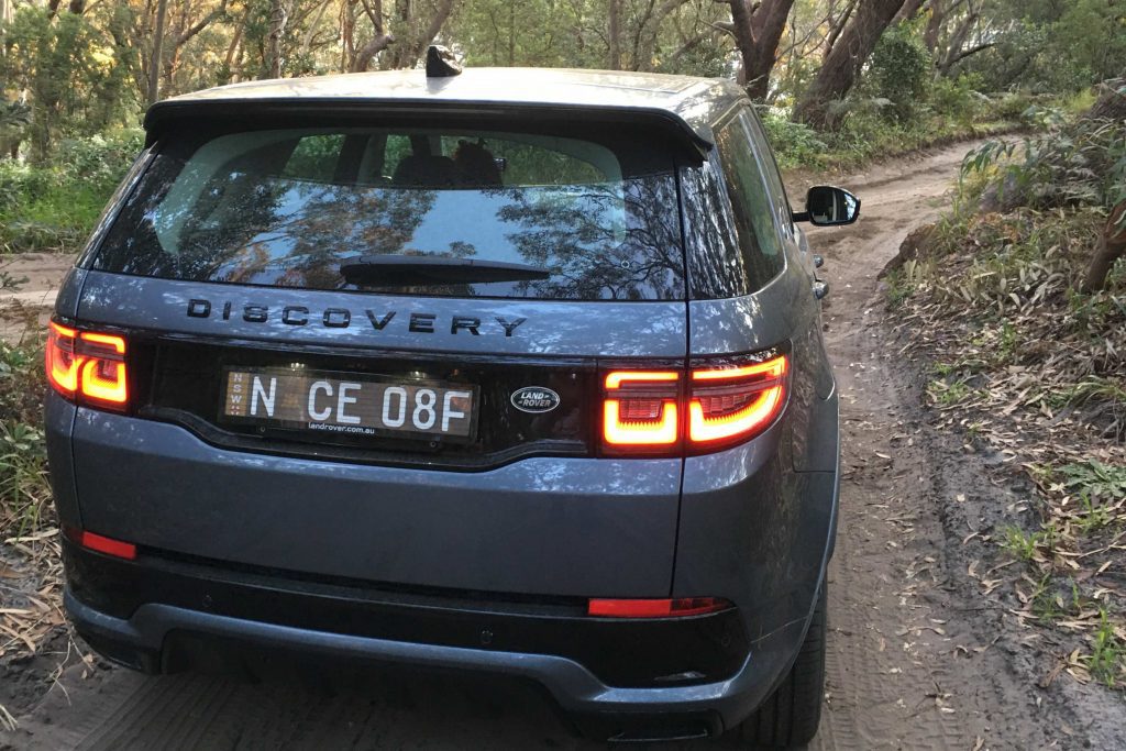 Land Rover Discovery Sport R-Dynamic SE D200 2021 Review