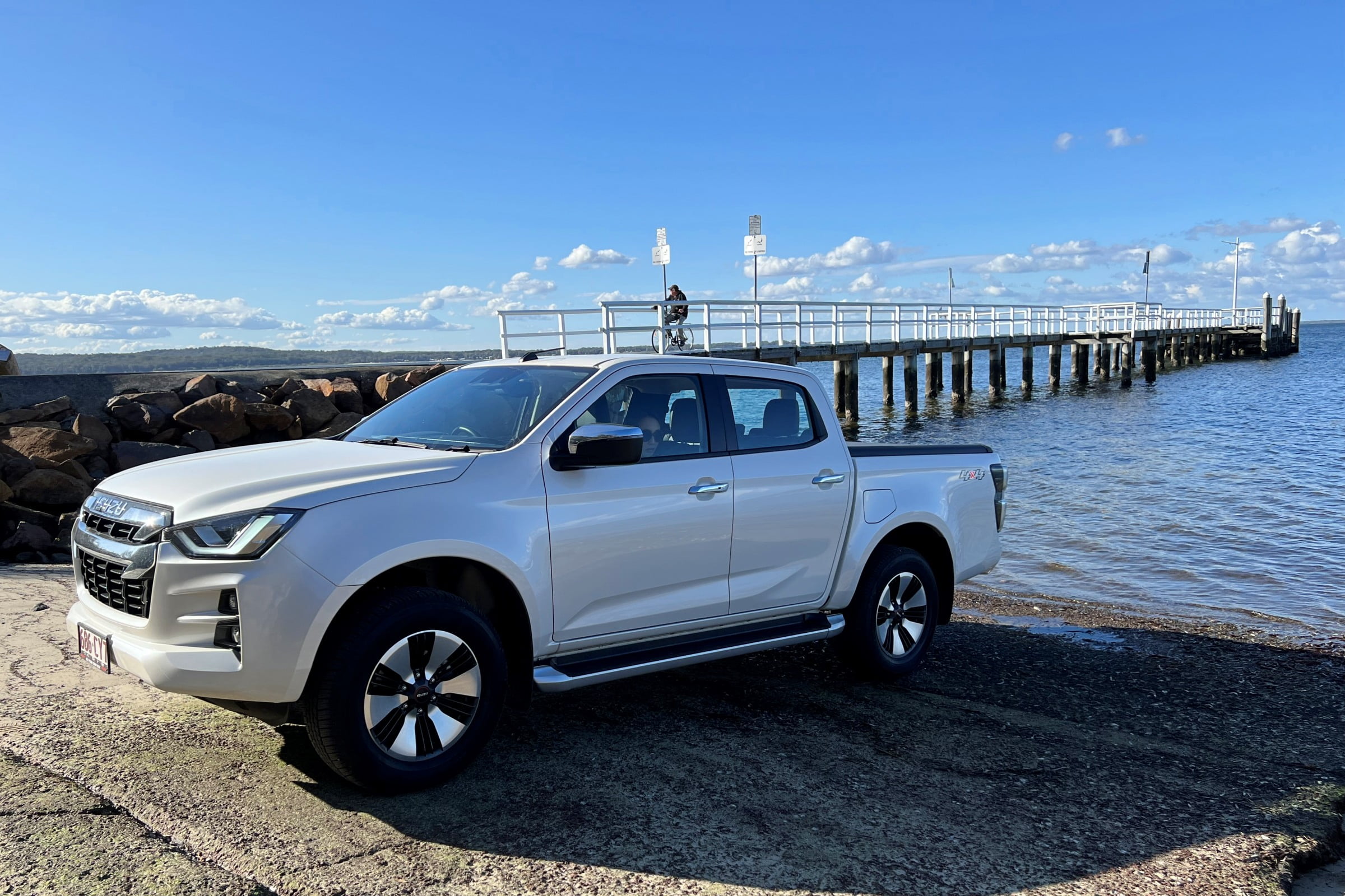 D-Max LS-U+ Dual Cab Ute long distance touring