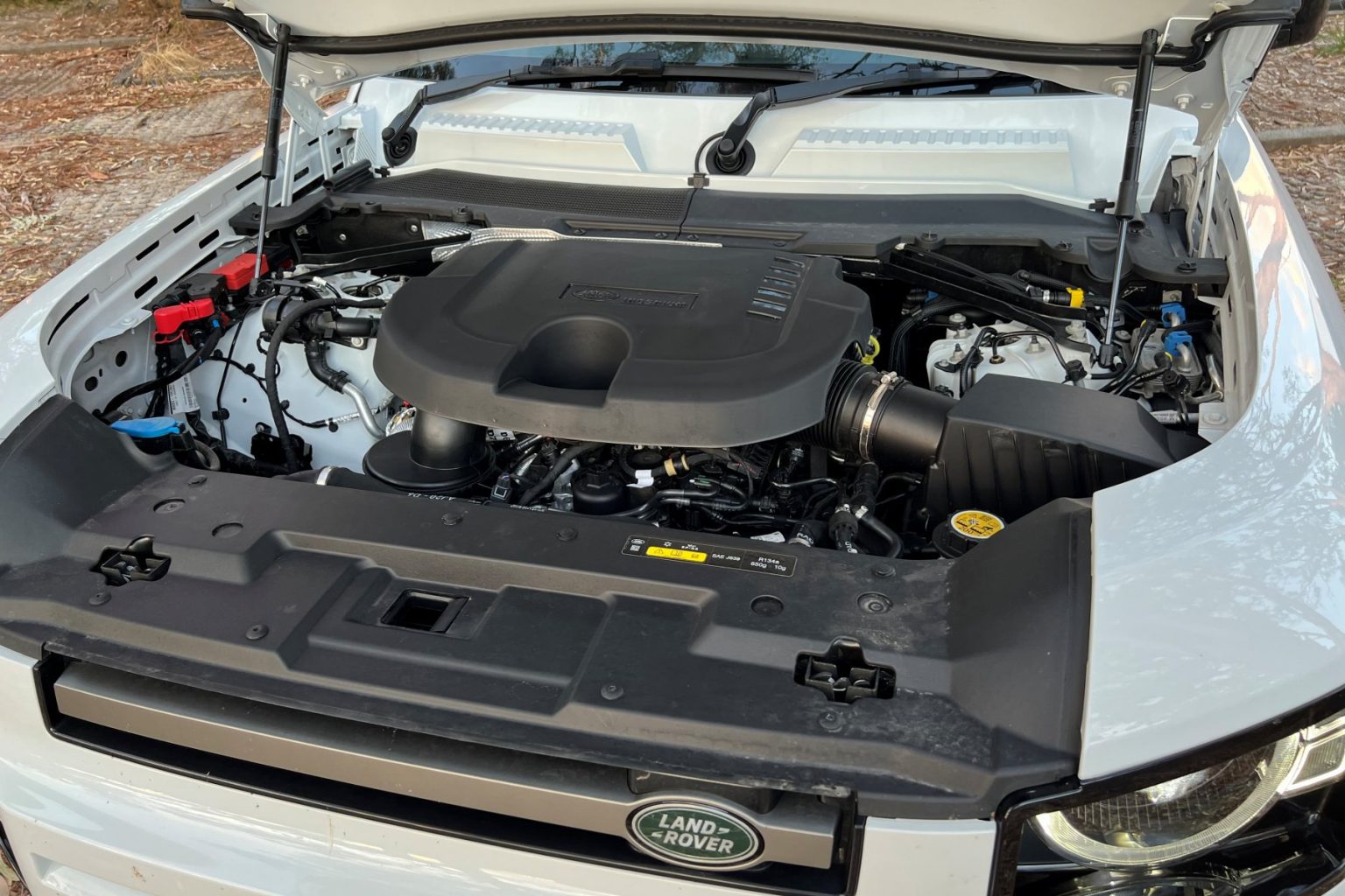 Lad Rover Defender 110 X Dynamic HSE D300 4WD 2023 Review