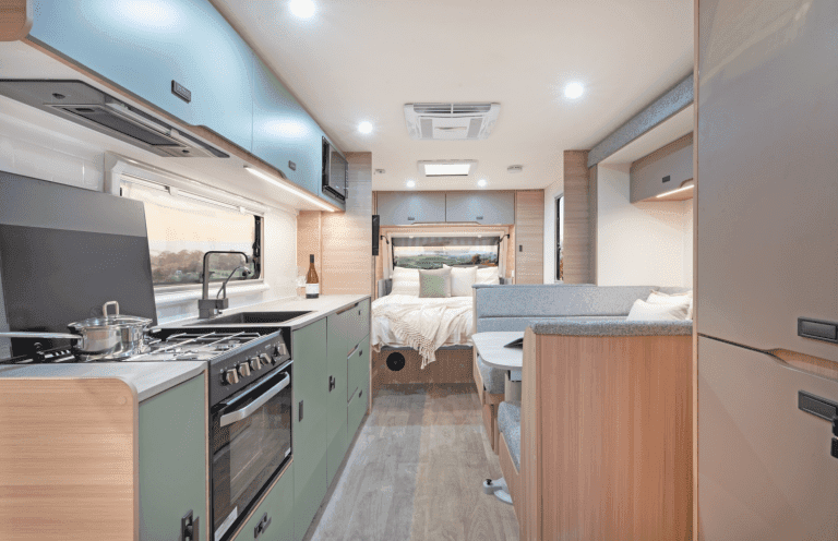 Discovery range - all new caravan by Jayco